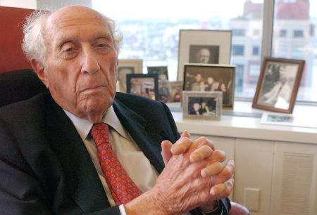 Money manager Roy Neuberger dies at 107 | Pensions & Investments