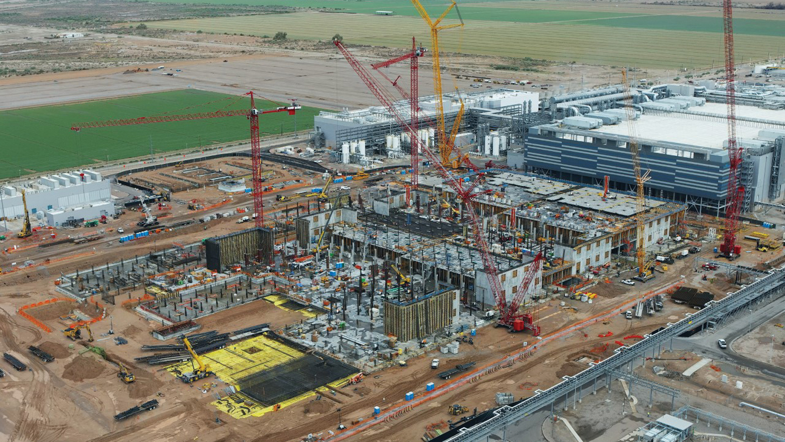 Intel and Brookfield partner up to finance new chipmaking facilities ...