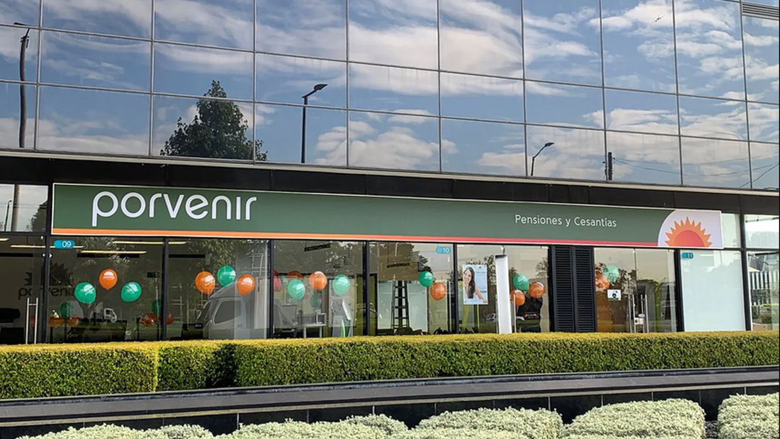 Colombian pension fund Porvenir looks for safety in U.S. dollar ...