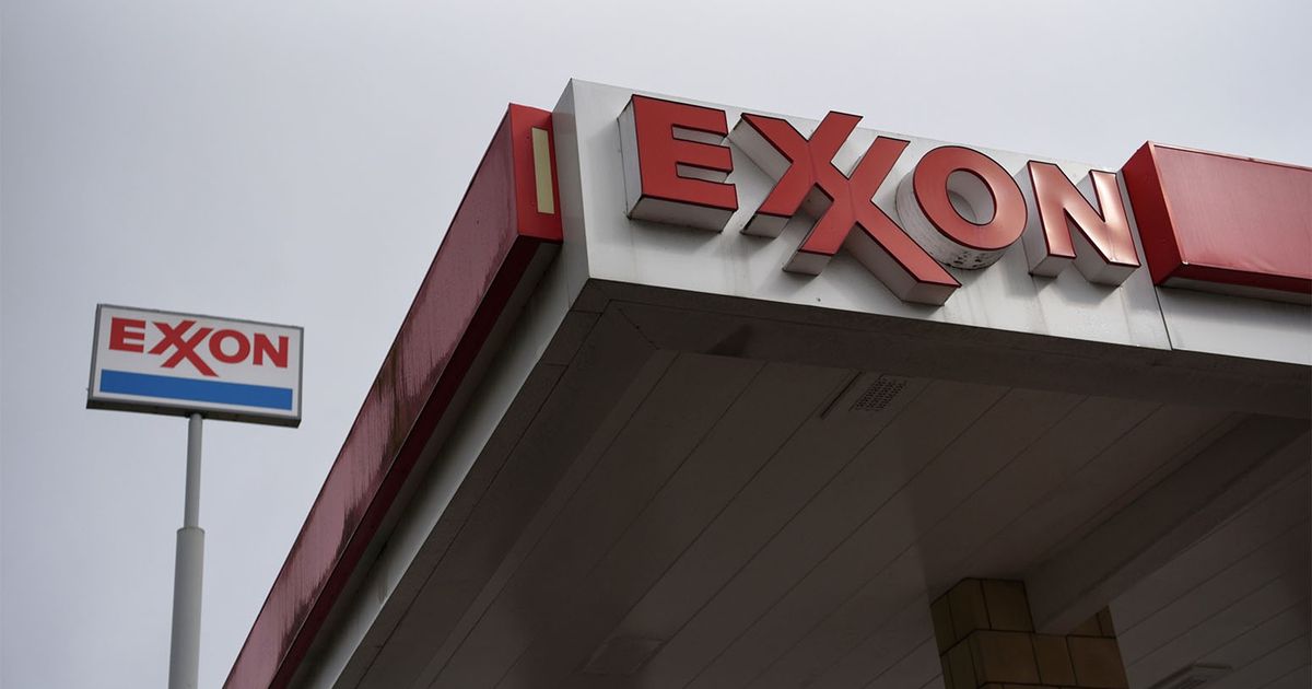 Activist investor wins at least 2 seats on Exxon board | Pensions ...