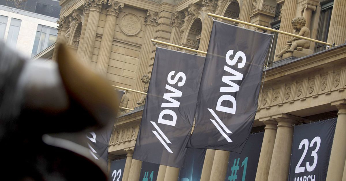 DWS acquires 25% stake in Arabesque AI | Pensions & Investments