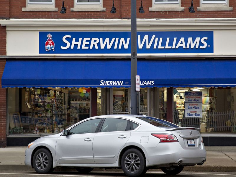 Sherwin Williams removes Matrix Trust CIT series | Pensions & Investments