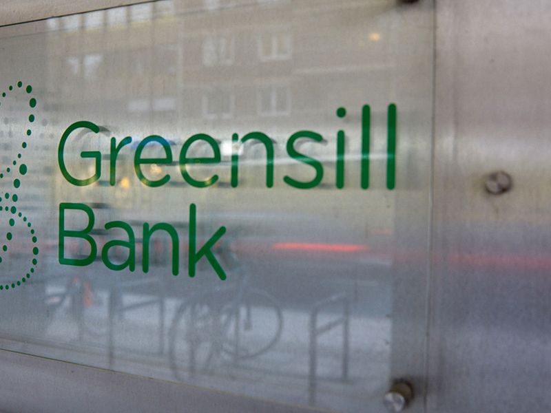 Credit Suisse freezes $1 billion of funds as Greensill scandal widens ...